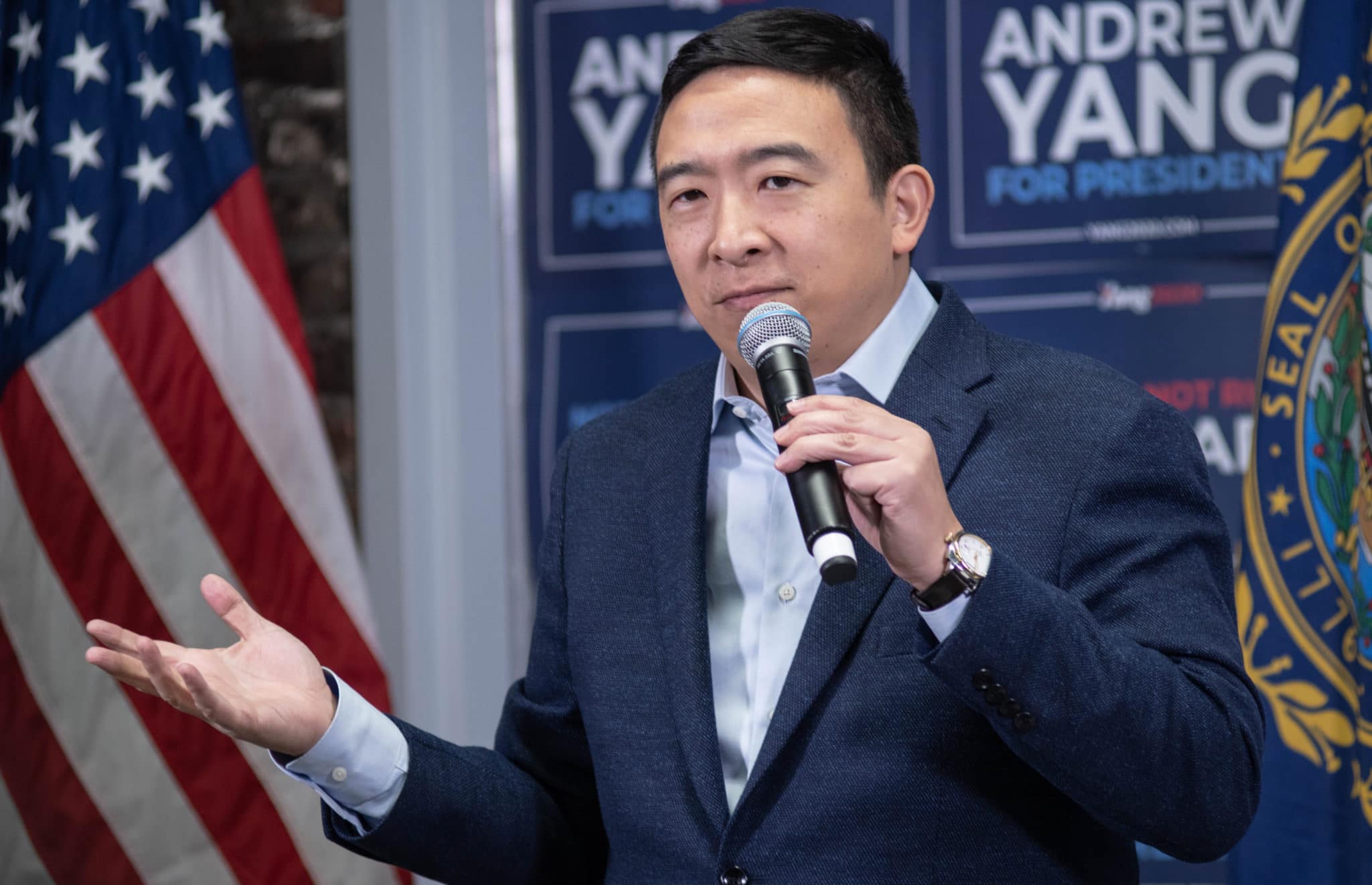 Andrew Yang Submits Paperwork to Run for NYC Mayor - crednews