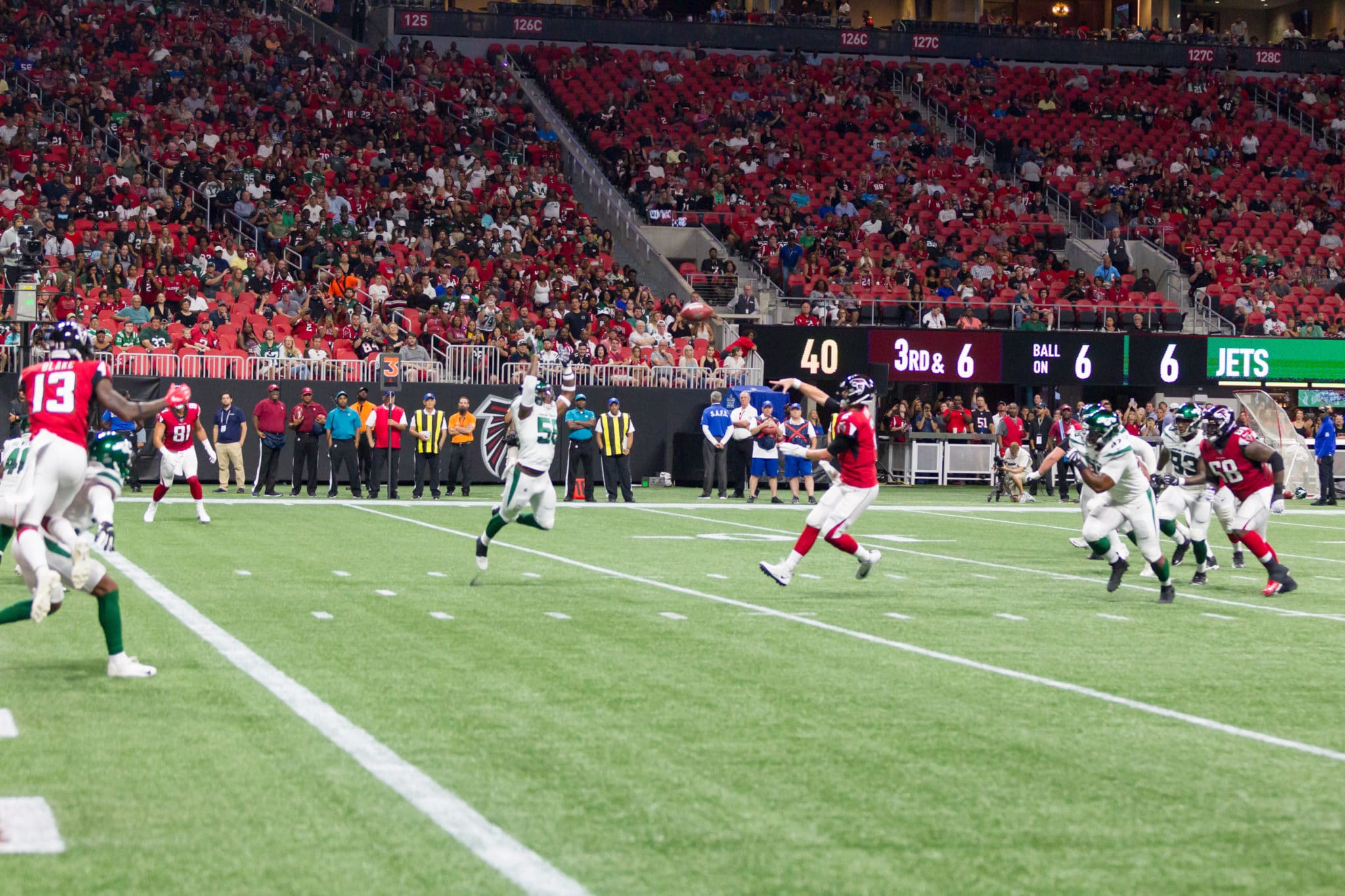 NFL Owners Vote to Expand Season to 17 Games Starting This Year - crednews