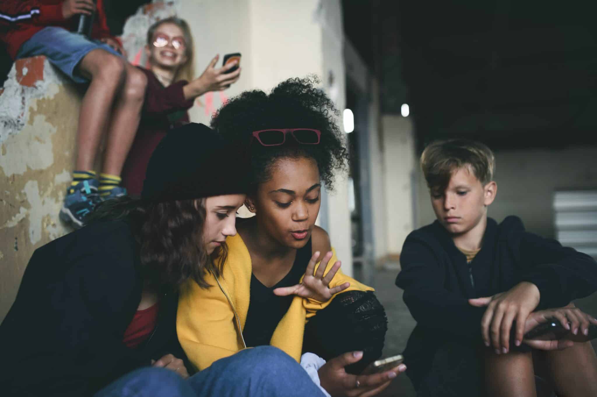 Meta Issues New Guidelines to Protect Teens on Social Media - crednews